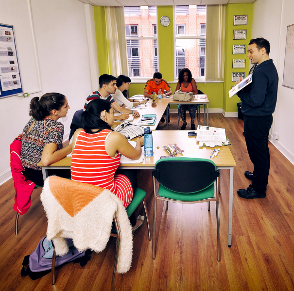 The Essential English Centre English language school in Manchester ...