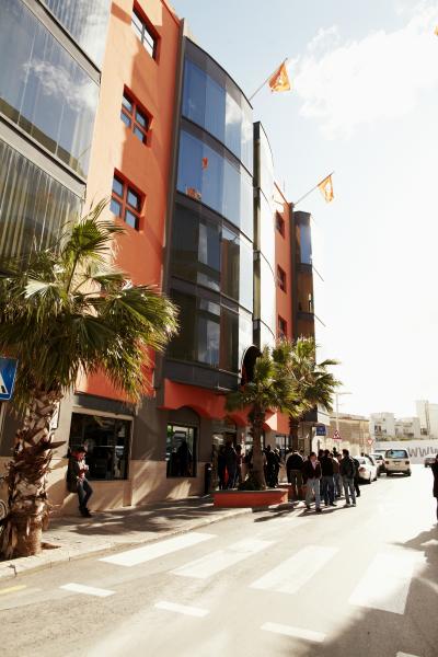 EC Malta English language school in St Julians | LanguageBookings